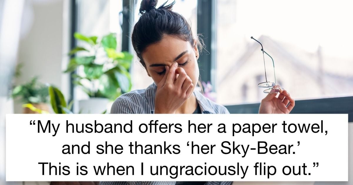 'My husband took his ex's side, kissed her and went to a bar with her to spite me.' UPDATED 3X ...